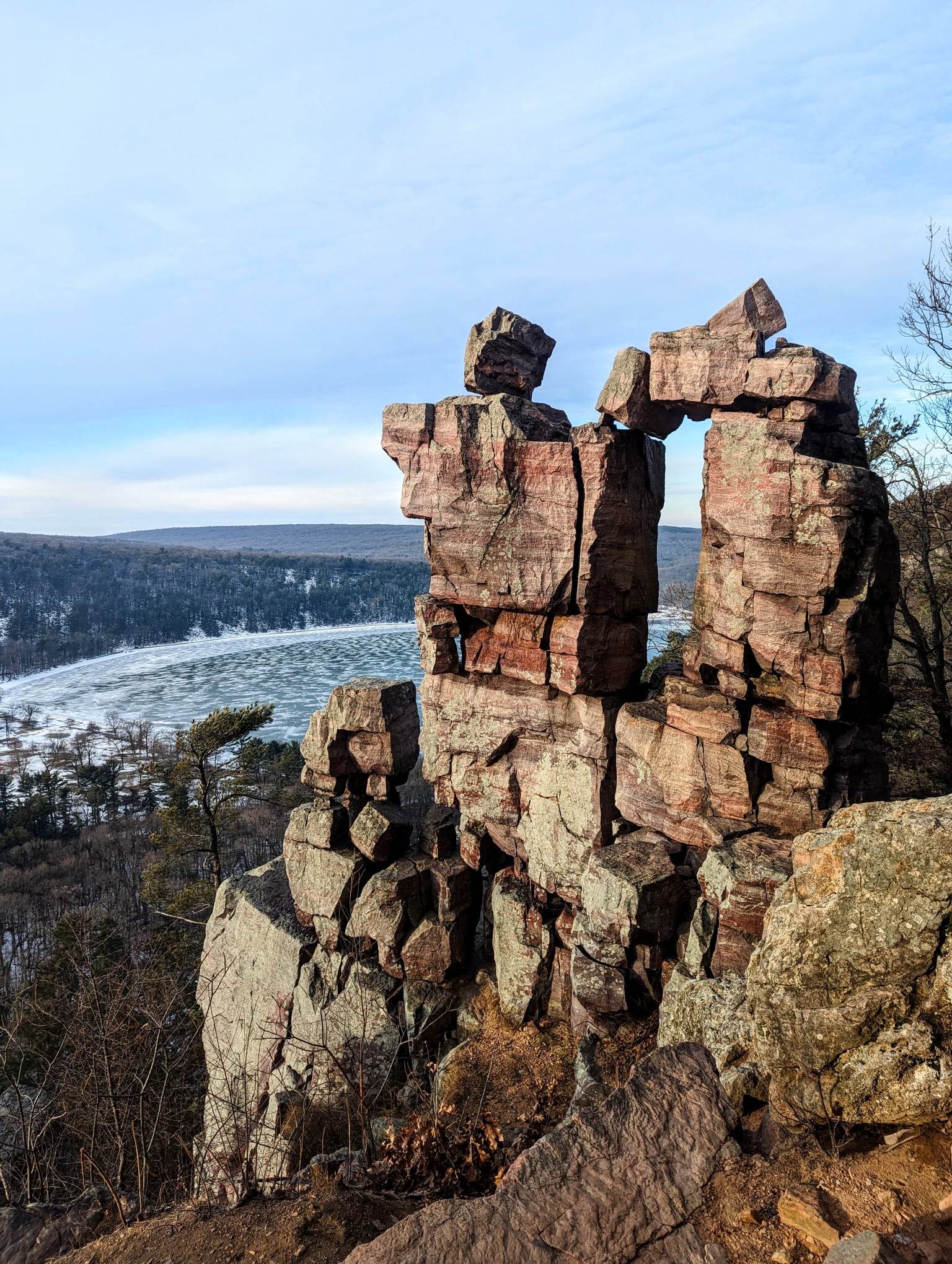 Hiking Guide: Devil’s Lake State Park Lake Loop – An Ordinary Odyssey